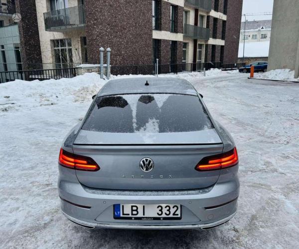 Pelēks Volkswagen Arteon 2019 Viļņa, ar dzinēja tilpumu 1.50 L un nobraukumu 211 tūkst. km par 18850 €, foto 6 vietnē AUTOMOTO.COM.LV