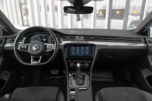 Pelēks Volkswagen Arteon 2019 Viļņa, ar dzinēja tilpumu 1.50 L un nobraukumu 95 tūkst. km par 21950 €, foto 13 vietnē AUTOMOTO.COM.LV