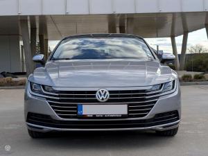 Grey Volkswagen Arteon 2019 in Vilnius, with an engine capacity of 1.97 L and mileage of 172 thousand km for 16700 €, photo 3 on AUTOMOTO.COM.LV