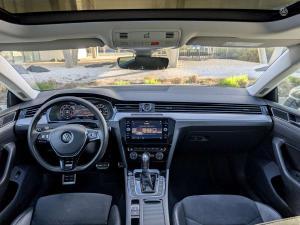 Grey Volkswagen Arteon 2019 in Vilnius, with an engine capacity of 1.97 L and mileage of 172 thousand km for 16700 €, photo 9 on AUTOMOTO.COM.LV