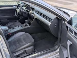 Grey Volkswagen Arteon 2019 in Vilnius, with an engine capacity of 1.97 L and mileage of 172 thousand km for 16700 €, photo 12 on AUTOMOTO.COM.LV