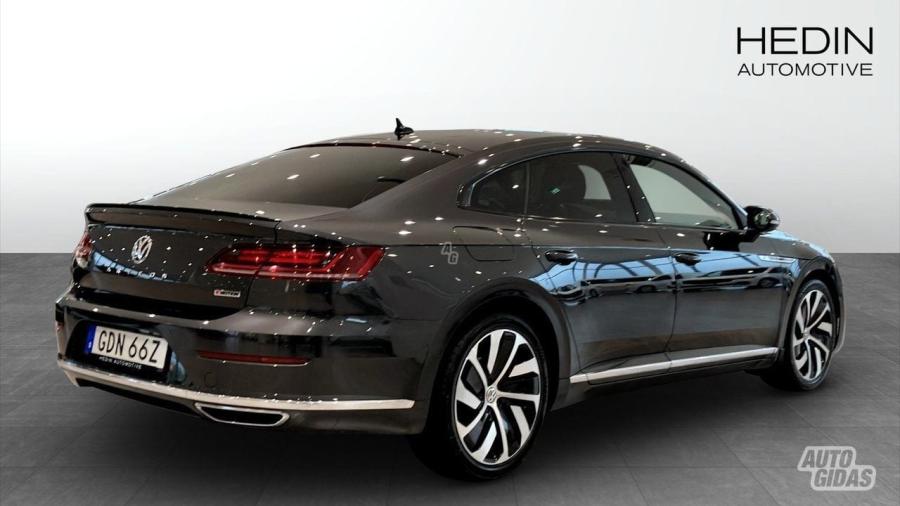 Grey Volkswagen Arteon 2020 in Kaunas, with an engine capacity of 0.00 L and mileage of 90 thousand km for 29093 €, photo 2 on AUTOMOTO.COM.LV
