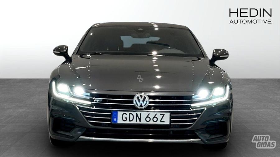 Grey Volkswagen Arteon 2020 in Kaunas, with an engine capacity of 0.00 L and mileage of 90 thousand km for 29093 €, photo 8 on AUTOMOTO.COM.LV