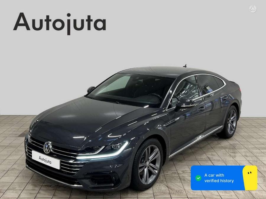Grey Volkswagen Arteon 2020 in Kaunas, with an engine capacity of 1.98 L and mileage of 73 thousand km for 24600 €, photo 1 on AUTOMOTO.COM.LV