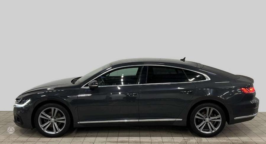 Grey Volkswagen Arteon 2020 in Kaunas, with an engine capacity of 1.98 L and mileage of 73 thousand km for 24600 €, photo 2 on AUTOMOTO.COM.LV
