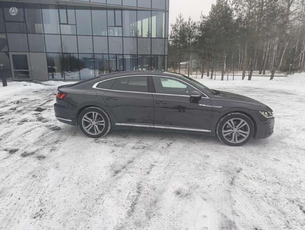 Grey Volkswagen Arteon 2020 in Kaunas, with an engine capacity of 1.98 L and mileage of 69 thousand km for 25200 €, photo 6 on AUTOMOTO.COM.LV