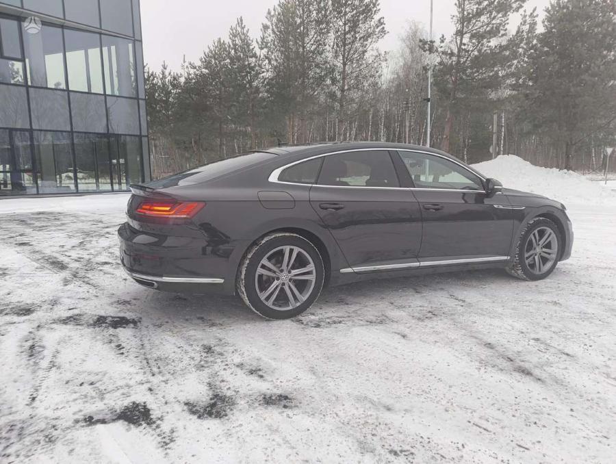Pelēks Volkswagen Arteon 2020 Kauņa, ar dzinēja tilpumu 1.98 L un nobraukumu 69 tūkst. km par 25200 €, foto 7 vietnē AUTOMOTO.COM.LV