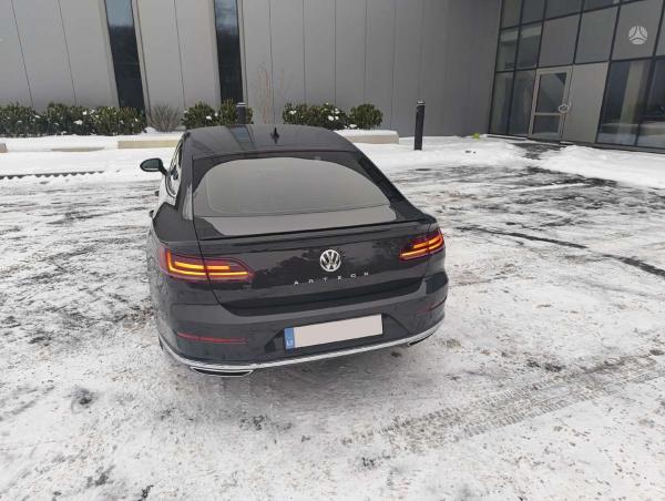 Grey Volkswagen Arteon 2020 in Kaunas, with an engine capacity of 1.98 L and mileage of 69 thousand km for 25200 €, photo 8 on AUTOMOTO.COM.LV
