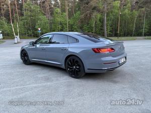 Pelēks Volkswagen Arteon 2020 Tallina, ar dzinēja tilpumu 2.00 L un nobraukumu 128 tūkst. km par 30500 €, foto 4 vietnē AUTOMOTO.COM.LV