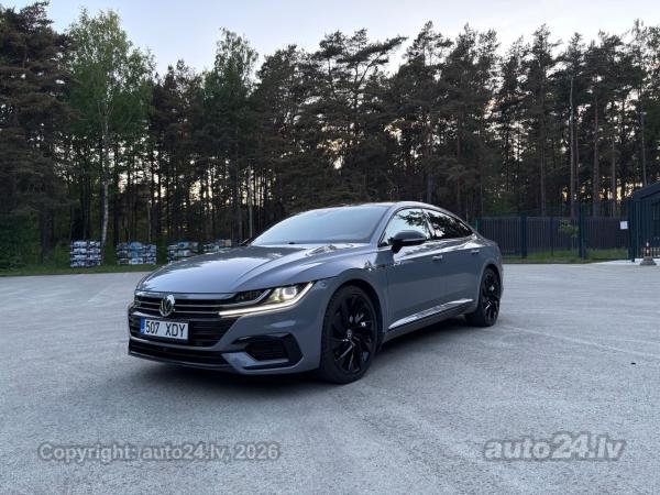 Pelēks Volkswagen Arteon 2020 Tallina, ar dzinēja tilpumu 2.00 L un nobraukumu 128 tūkst. km par 30500 €, foto 5 vietnē AUTOMOTO.COM.LV