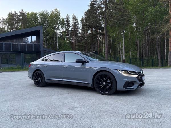 Pelēks Volkswagen Arteon 2020 Tallina, ar dzinēja tilpumu 2.00 L un nobraukumu 128 tūkst. km par 30500 €, foto 6 vietnē AUTOMOTO.COM.LV