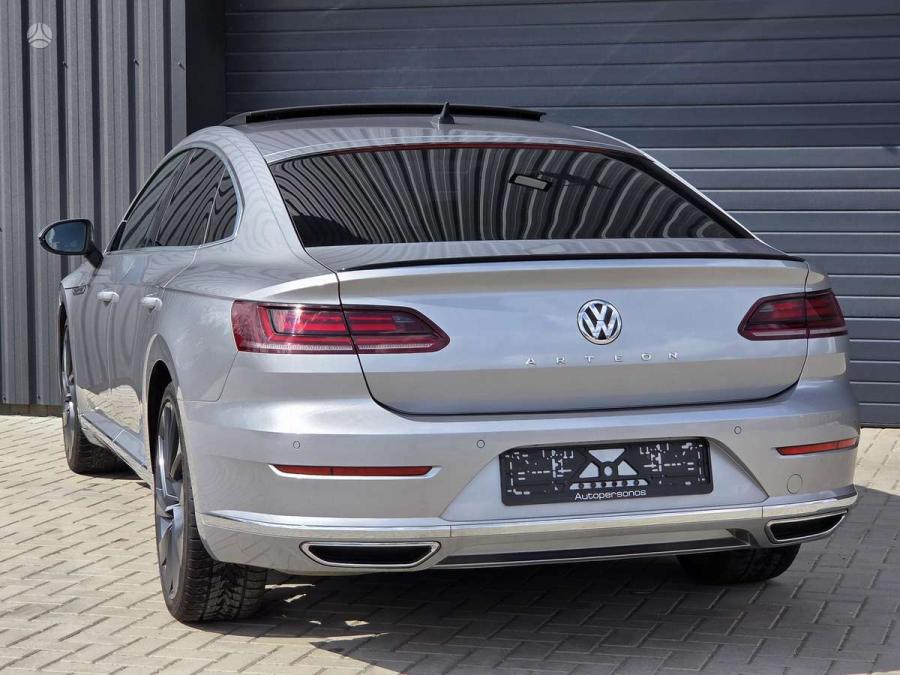 Pelēks Volkswagen Arteon 2020 Kauņa, ar dzinēja tilpumu 2.00 L un nobraukumu 242 tūkst. km par 19750 €, foto 9 vietnē AUTOMOTO.COM.LV