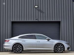 Pelēks Volkswagen Arteon 2020 Kauņa, ar dzinēja tilpumu 2.00 L un nobraukumu 242 tūkst. km par 19750 €, foto 12 vietnē AUTOMOTO.COM.LV