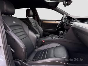 Pelēks Volkswagen Arteon 2020 Pērnava, ar dzinēja tilpumu 2.00 L un nobraukumu 130 tūkst. km par 30900 €, foto 6 vietnē AUTOMOTO.COM.LV