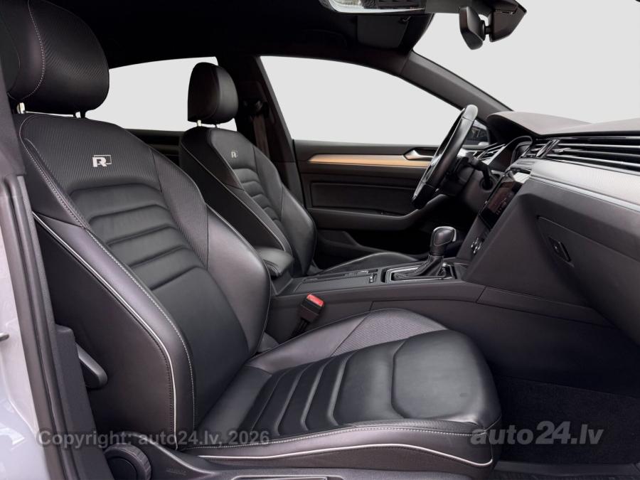 Pelēks Volkswagen Arteon 2020 Pērnava, ar dzinēja tilpumu 2.00 L un nobraukumu 130 tūkst. km par 30900 €, foto 6 vietnē AUTOMOTO.COM.LV