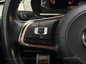 Pelēks Volkswagen Arteon 2020 Pērnava, ar dzinēja tilpumu 2.00 L un nobraukumu 130 tūkst. km par 30900 €, foto 20 vietnē AUTOMOTO.COM.LV