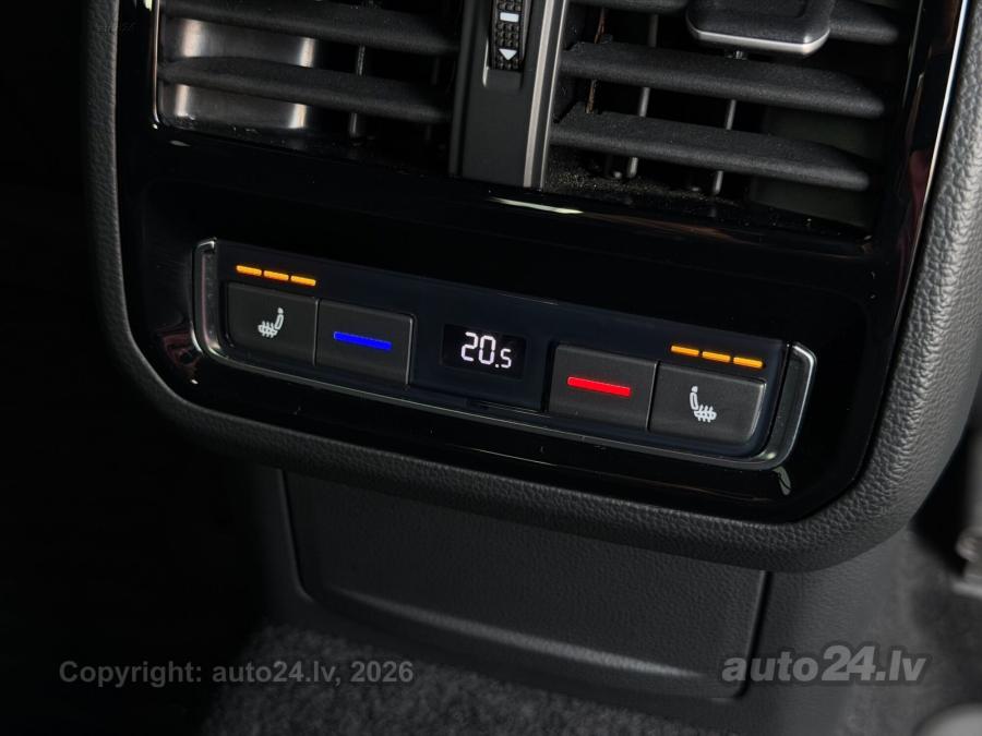 Pelēks Volkswagen Arteon 2020 Pērnava, ar dzinēja tilpumu 2.00 L un nobraukumu 130 tūkst. km par 30900 €, foto 22 vietnē AUTOMOTO.COM.LV