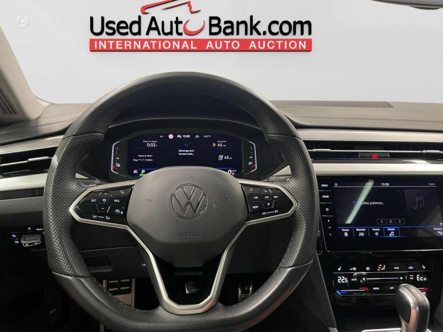 Grey Volkswagen Arteon 2021 in Vilnius, with an engine capacity of 1.40 L and mileage of 130 thousand km for 22978 €, photo 10 on AUTOMOTO.COM.LV