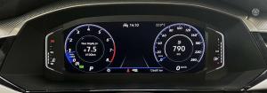 Grey Volkswagen Arteon 2022 in Kaunas, with an engine capacity of 1.98 L and mileage of 127 thousand km for 23500 €, photo 6 on AUTOMOTO.COM.LV