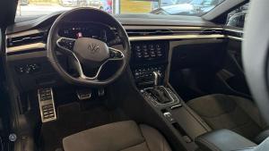 Pelēks Volkswagen Arteon 2022 Viļņa, ar dzinēja tilpumu 1.40 L un nobraukumu 93 tūkst. km par 26666 €, foto 8 vietnē AUTOMOTO.COM.LV