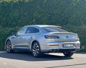 Pelēks Volkswagen Arteon 2022 Viļņa, ar dzinēja tilpumu 2.00 L un nobraukumu 111 tūkst. km par 23500 €, foto 10 vietnē AUTOMOTO.COM.LV
