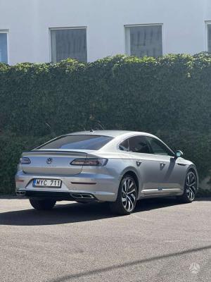 Pelēks Volkswagen Arteon 2022 Viļņa, ar dzinēja tilpumu 2.00 L un nobraukumu 111 tūkst. km par 23500 €, foto 13 vietnē AUTOMOTO.COM.LV