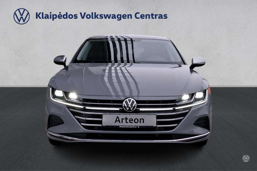 Grey Volkswagen Arteon 2023 in Klaipeda, with an engine capacity of 1.98 L and mileage of 63 thousand km for 29000 €, photo 2 on AUTOMOTO.COM.LV