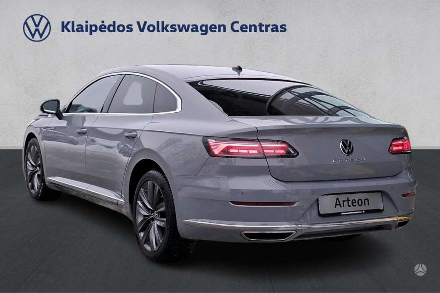 Grey Volkswagen Arteon 2023 in Klaipeda, with an engine capacity of 1.98 L and mileage of 63 thousand km for 29000 €, photo 4 on AUTOMOTO.COM.LV