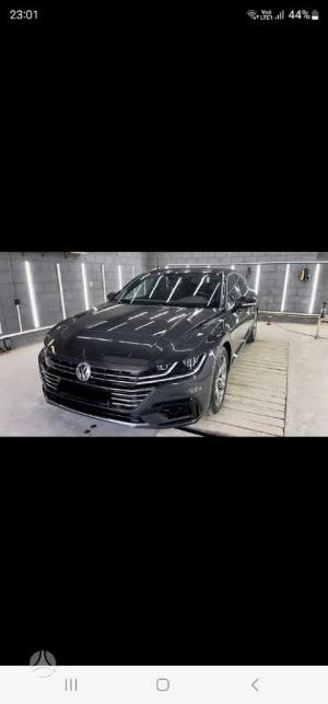 Pelēks Volkswagen Arteon 2017 Šauļi, ar dzinēja tilpumu 2.00 L un nobraukumu 135 tūkst. km par 17300 €, foto  vietnē AUTOMOTO.COM.LV