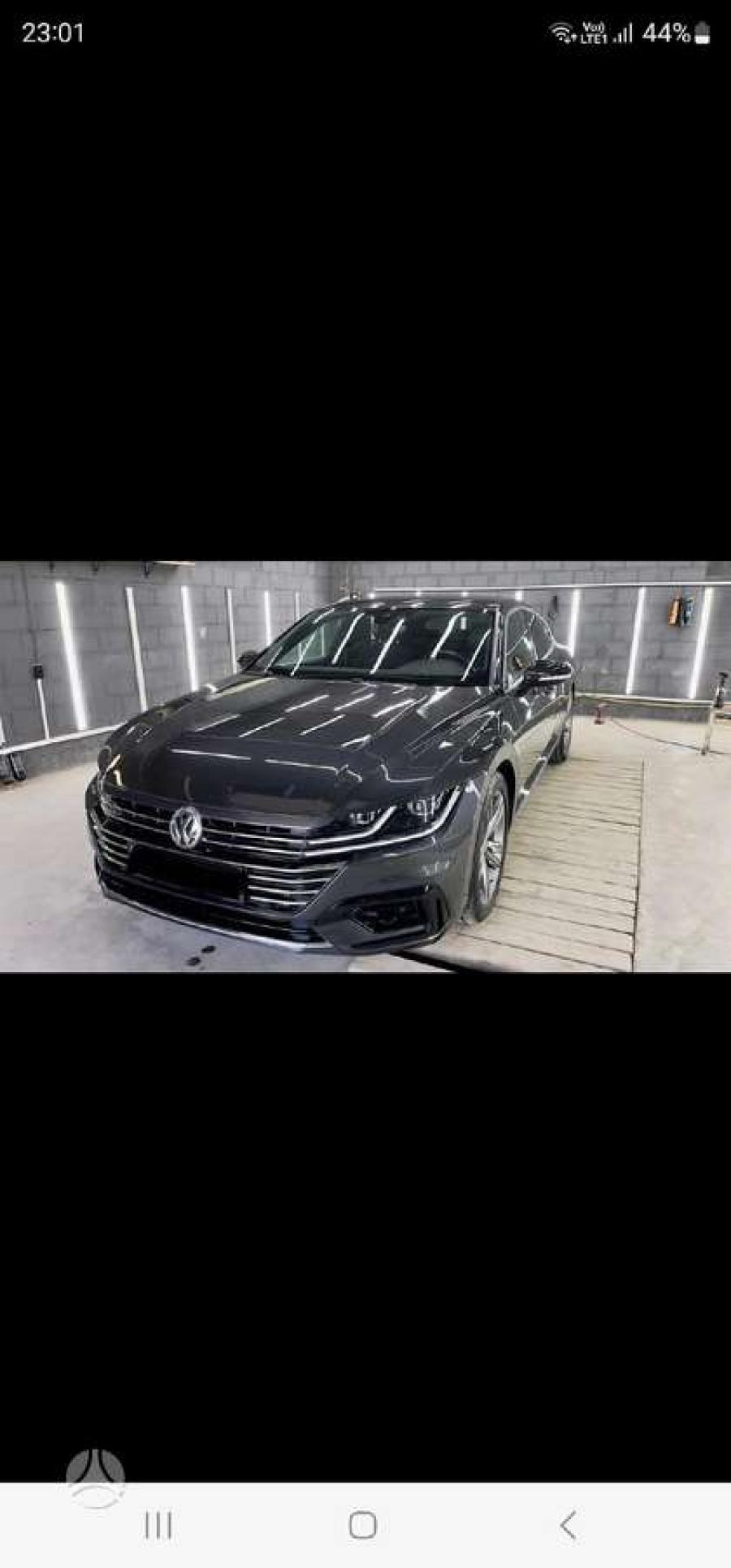 Grey Volkswagen Arteon 2017 in Siauliai, with an engine capacity of 2.00 L and mileage of 135 thousand km for 17300 €, photo 1 on AUTOMOTO.COM.LV