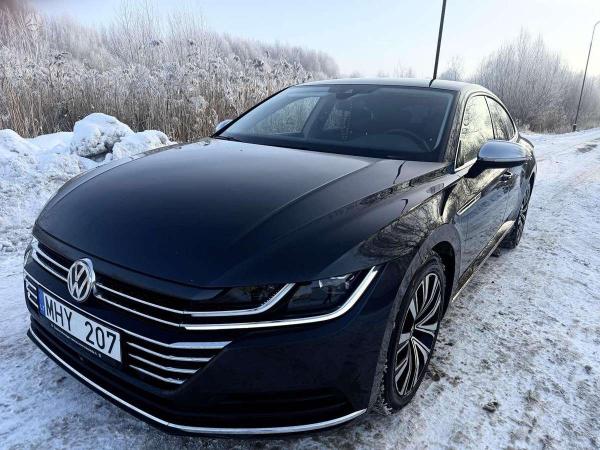 Pelēks Volkswagen Arteon 2017 Viļņa, ar dzinēja tilpumu 2.00 L un nobraukumu 260 tūkst. km par 17500 €, foto  vietnē AUTOMOTO.COM.LV