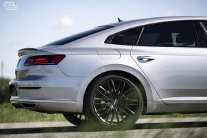 Pelēks Volkswagen Arteon 2017 Šauļi, ar dzinēja tilpumu 2.00 L un nobraukumu 242 tūkst. km par 17500 €, foto 10 vietnē AUTOMOTO.COM.LV