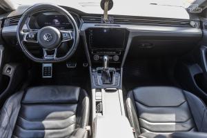Pelēks Volkswagen Arteon 2017 Šauļi, ar dzinēja tilpumu 2.00 L un nobraukumu 242 tūkst. km par 17500 €, foto 16 vietnē AUTOMOTO.COM.LV