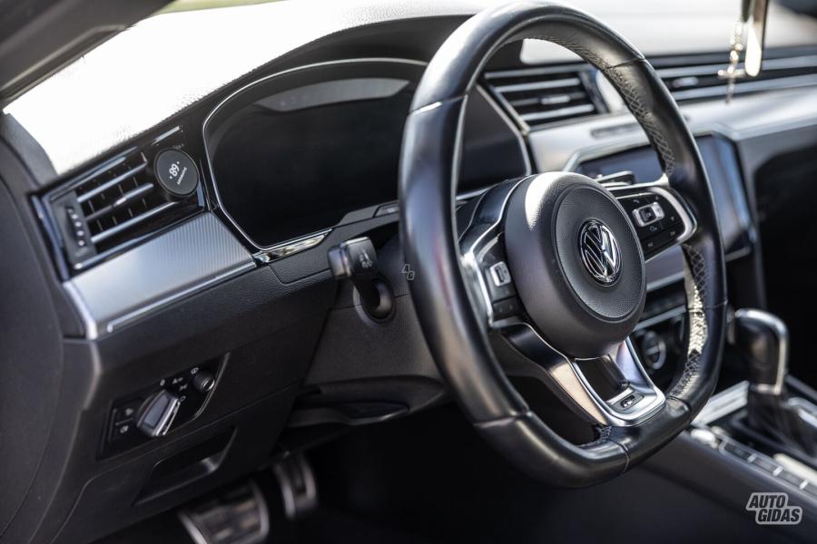 Pelēks Volkswagen Arteon 2017 Šauļi, ar dzinēja tilpumu 2.00 L un nobraukumu 242 tūkst. km par 17500 €, foto 17 vietnē AUTOMOTO.COM.LV