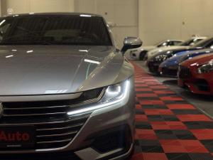 Grey Volkswagen Arteon 2017 in Vilnius, with an engine capacity of 1.97 L and mileage of 172 thousand km for 16990 €, photo 8 on AUTOMOTO.COM.LV
