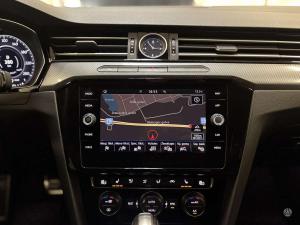 Grey Volkswagen Arteon 2017 in Vilnius, with an engine capacity of 1.97 L and mileage of 172 thousand km for 16990 €, photo 23 on AUTOMOTO.COM.LV