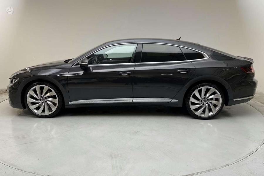 Grey Volkswagen Arteon 2018 in Kaunas, with an engine capacity of 2.00 L and mileage of 158 thousand km for 24200 €, photo 3 on AUTOMOTO.COM.LV