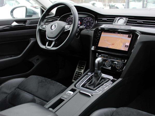 Grey Volkswagen Arteon 2018 in Vilnius, with an engine capacity of 1.98 L and mileage of 145 thousand km for 20650 €, photo 8 on AUTOMOTO.COM.LV