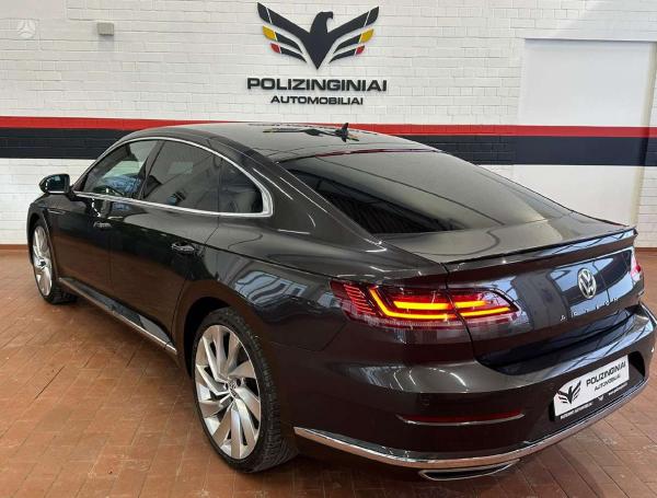 Pelēks Volkswagen Arteon 2018 Kauņa, ar dzinēja tilpumu 2.00 L un nobraukumu 158 tūkst. km par 24200 €, foto 5 vietnē AUTOMOTO.COM.LV