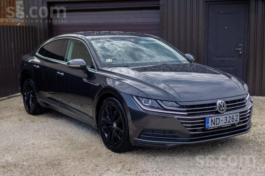 Grey Volkswagen Arteon 2018 in Riga, with an engine capacity of 2.00 L and mileage of 184 thousand km for 16400 €, photo 1 on AUTOMOTO.COM.LV