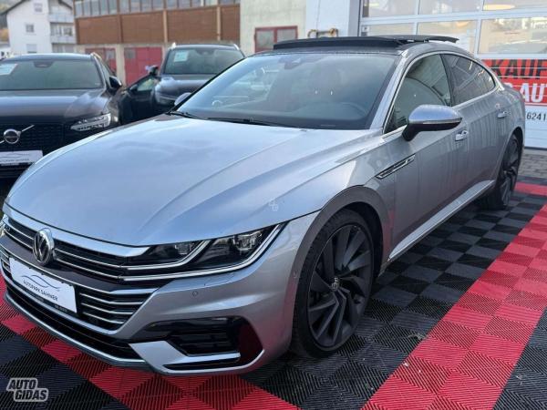 Pelēks Volkswagen Arteon 2019 Kauņa, ar dzinēja tilpumu 2.00 L un nobraukumu 100 tūkst. km par 29403 €, foto 5 vietnē AUTOMOTO.COM.LV