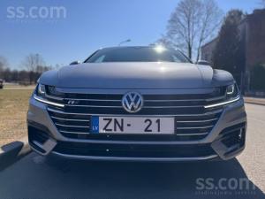 Pelēks Volkswagen Arteon 2019 Rīga, ar dzinēja tilpumu 1.50 L un nobraukumu 92 tūkst. km par 19800 €, foto 7 vietnē AUTOMOTO.COM.LV