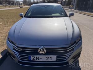 Pelēks Volkswagen Arteon 2019 Rīga, ar dzinēja tilpumu 1.50 L un nobraukumu 92 tūkst. km par 19800 €, foto 8 vietnē AUTOMOTO.COM.LV