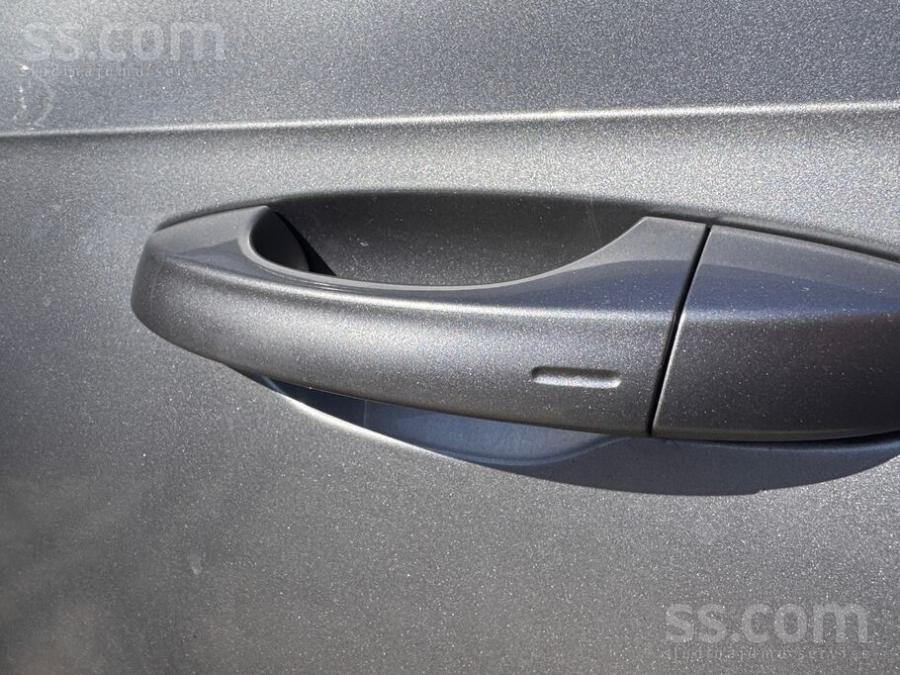 Pelēks Volkswagen Arteon 2019 Rīga, ar dzinēja tilpumu 1.50 L un nobraukumu 92 tūkst. km par 19800 €, foto 13 vietnē AUTOMOTO.COM.LV