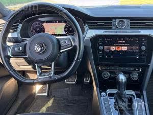 Pelēks Volkswagen Arteon 2019 Rīga, ar dzinēja tilpumu 1.50 L un nobraukumu 92 tūkst. km par 19800 €, foto 24 vietnē AUTOMOTO.COM.LV