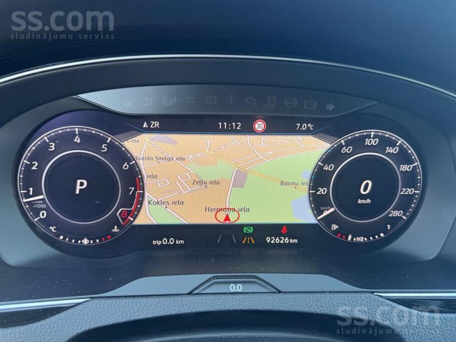 Pelēks Volkswagen Arteon 2019 Rīga, ar dzinēja tilpumu 1.50 L un nobraukumu 92 tūkst. km par 19800 €, foto 28 vietnē AUTOMOTO.COM.LV