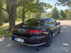 Pelēks Volkswagen Arteon 2019 Rīga, ar dzinēja tilpumu 2.00 L un nobraukumu 199 tūkst. km par 22500 €, foto 5 vietnē AUTOMOTO.COM.LV