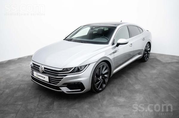 Grey Volkswagen Arteon 2020 in Aizkraukle, with an engine capacity of 2.00 L and mileage of 58 thousand km for 27999 €, photo 1 on AUTOMOTO.COM.LV