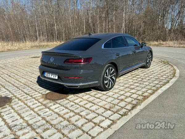 Pelēks Volkswagen Arteon 2020 Tallina, ar dzinēja tilpumu 2.00 L un nobraukumu 133 tūkst. km par 24390 €, foto 6 vietnē AUTOMOTO.COM.LV