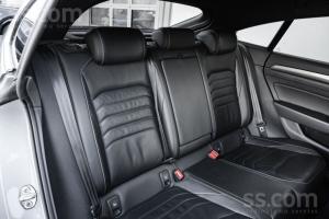 Pelēks Volkswagen Arteon 2020 Rīga, ar dzinēja tilpumu 2.00 L un nobraukumu 76 tūkst. km par 24000 €, foto 29 vietnē AUTOMOTO.COM.LV